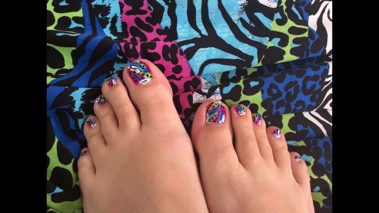 How to Do:  Animal Print Toe Nails