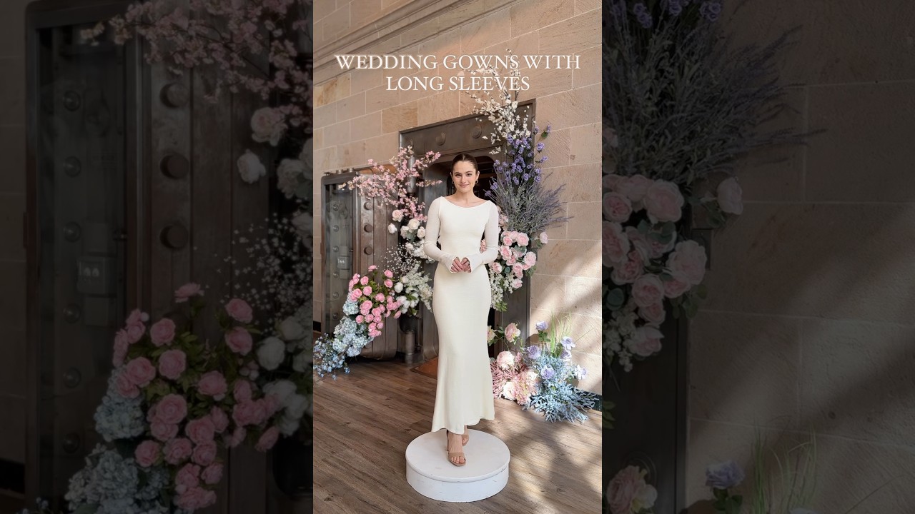 Long Sleeves can be the most romantic additional to a wedding gown 🤍