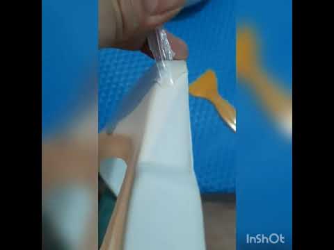 Removing E6000 glue... sooo satisfying 😄
