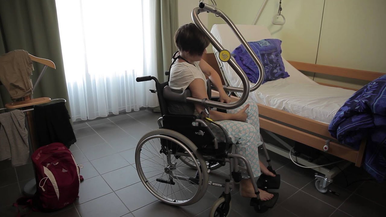 Tilbeugel voor tillift - Vilans Hulpmiddelenwijzer