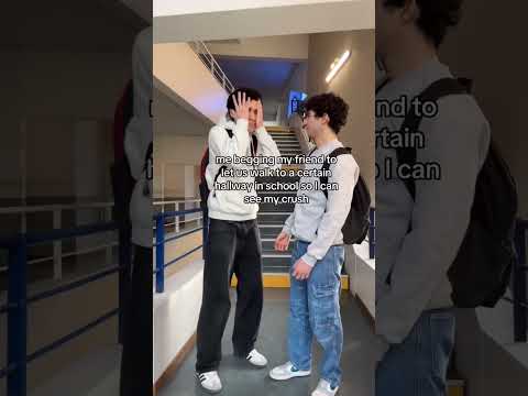 💗 ur crush is in he hallway..#relatable #school #fyp #viral#trending #tiktok #crush #relationship