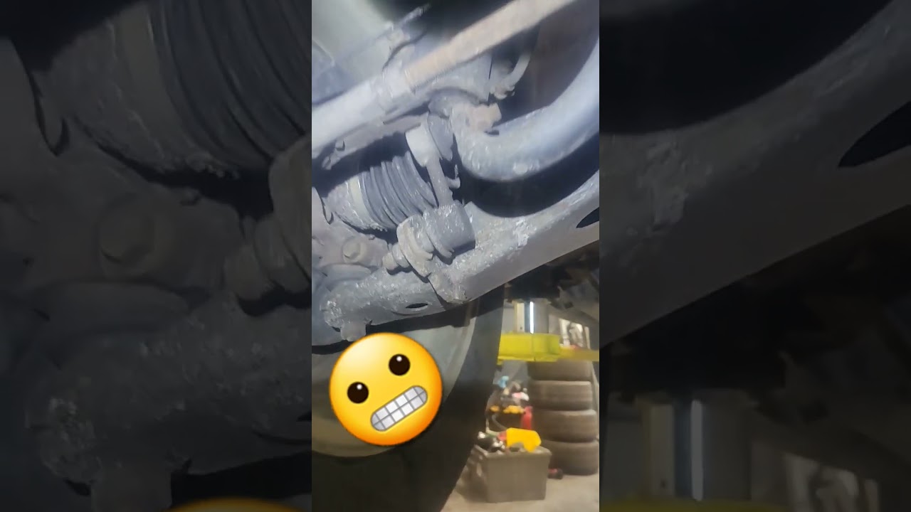 Diagnosing suspension noise #subaru #mechanic #mechaniclife #diag #suspension