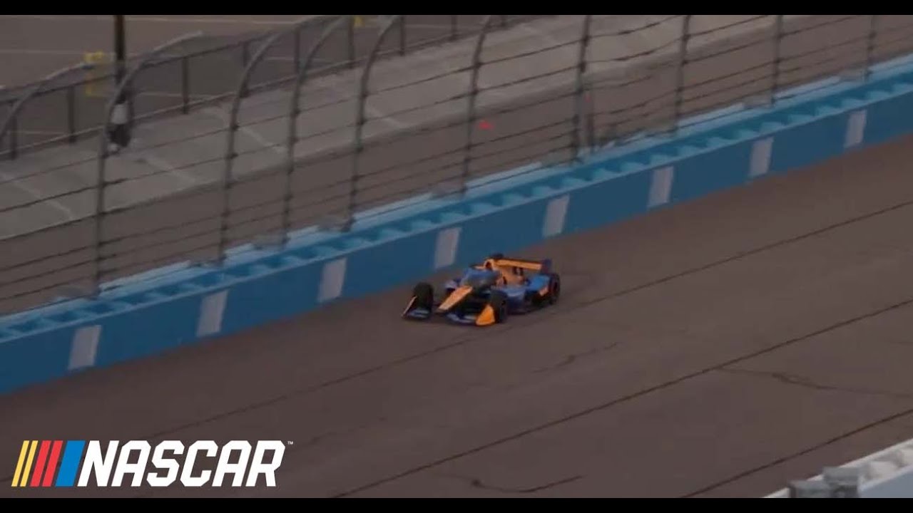 Sound on: Kyle Larson tests at Phoenix Raceway