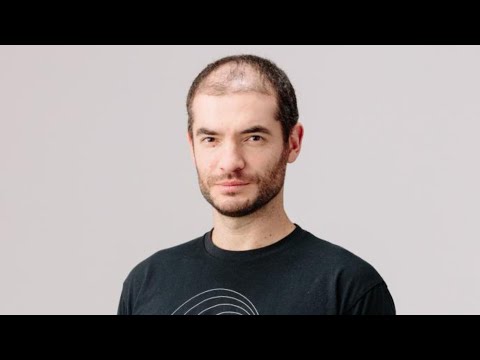 Open-Source vs. Closed-Source AI