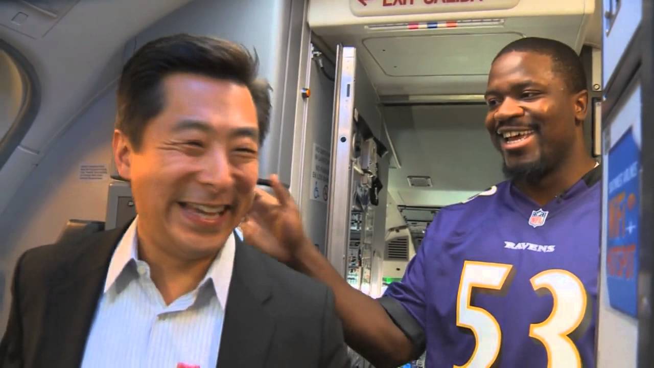Baltimore Ravens Jameel McClain and Matt Elam Work For Southwest Airlines