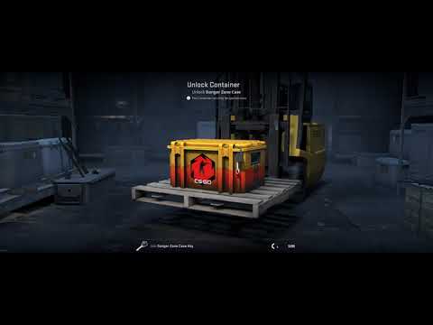 Opening A Danger Zone Case everyday, until i get a knife #27