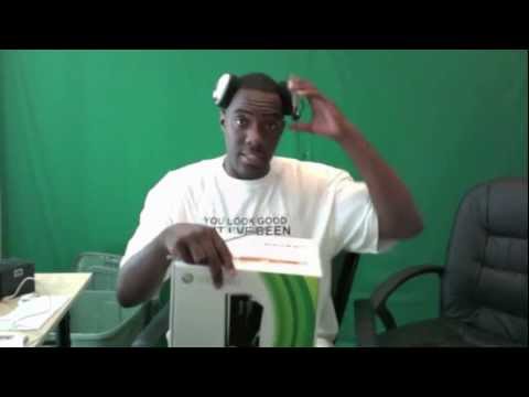 Xbox 360 - 250GB Elite Console unboxing