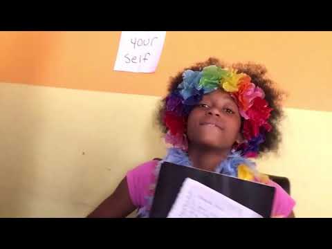 ANITA USES POPULAR SONGS TO HELP YOU LEARN SPANISH!! #bilingual