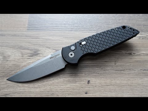 Protech TR-3 MC1 Fish Scales / CPM Magnacut Blade