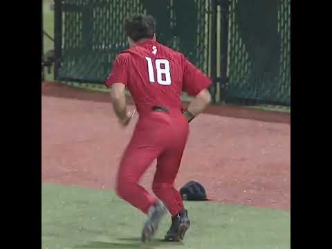 HOW EVERY RELIEVER SHOULD COME OUT THE BULLPEN!