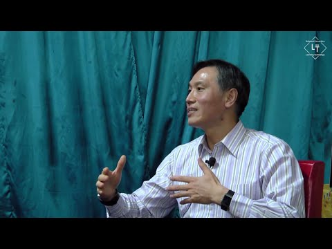 Revolutionizing Current Learning Environments to Smart Learning Environments