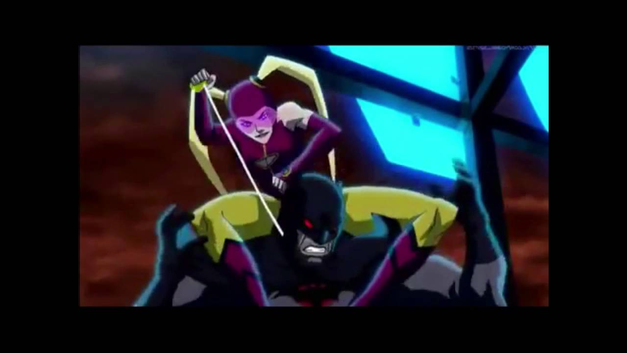 Yo-Yo chokes out Flashpoint Batman (Thomas Wayne)