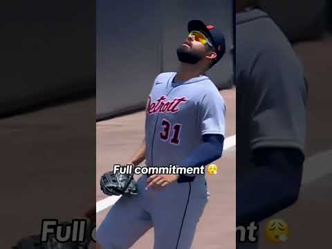 What a catch! 😱 #tigers #detroit #mlb #baseball