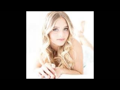 Christina Kramer Portrait - Senior Sneak Peak - Reagan