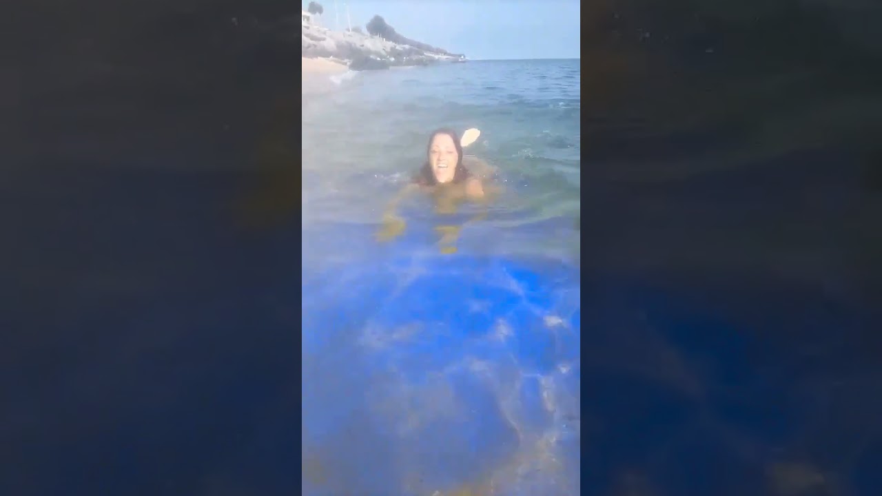 nude open boobs pussy bathing .....