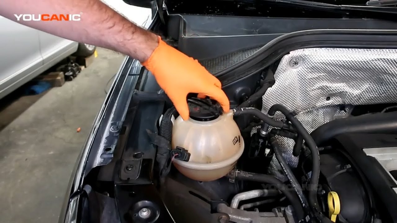 2009-2016 Volkswagen Tiguan - How to Check & Add Engine Coolant
