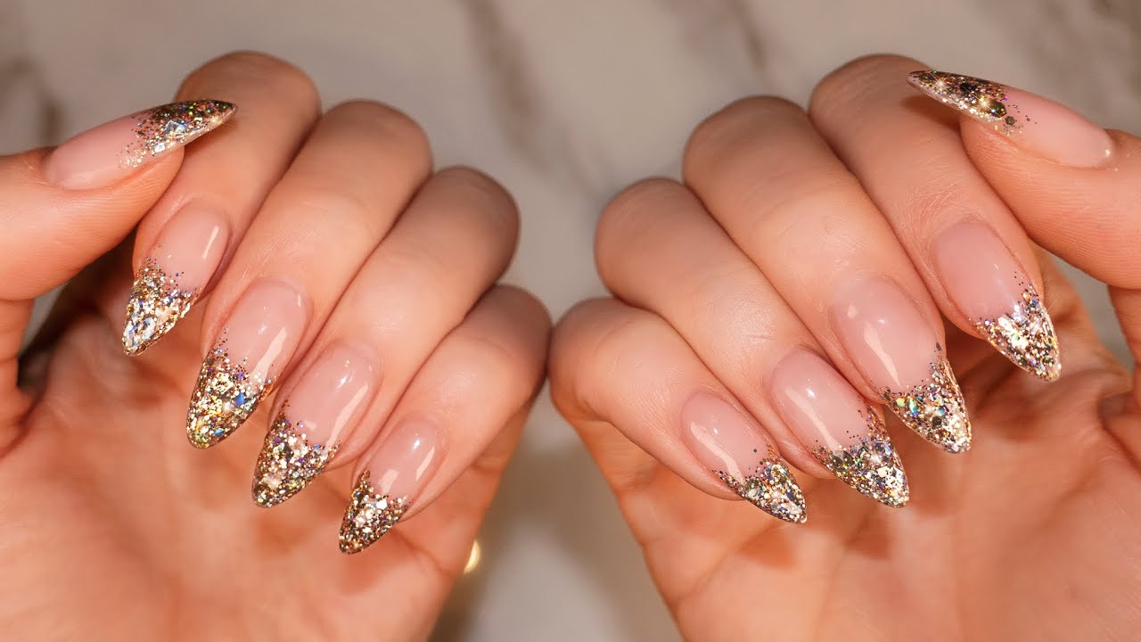 EASY NYE GLITTER NAILS TUTORIAL