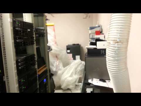 Server room air conditioning
