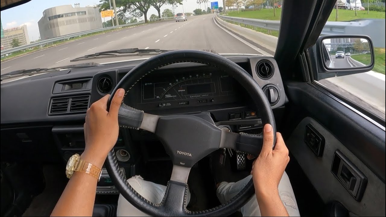 1986 Toyota Trueno AE86 ( 1.6L 4-AGE ) [ 118 HP ] POV Test Drive / Walkaround Review