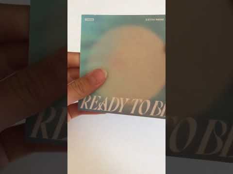 Unboxing Momo-Twice digipack!