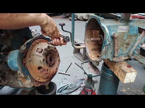 recon KUBOTA L2000 part1 tractors&marine MECHANIC