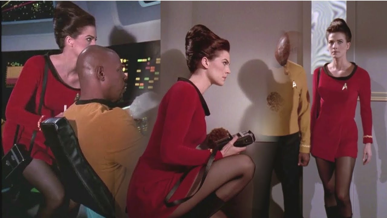 Terry Farrell shows her great legs in pantyhose in her short uniform w/boots. Star Trek DS9 - s05e06