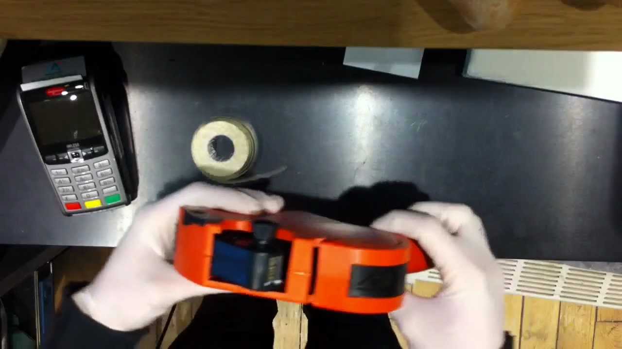 Changer un rouleau étiqueteuse METO tuto