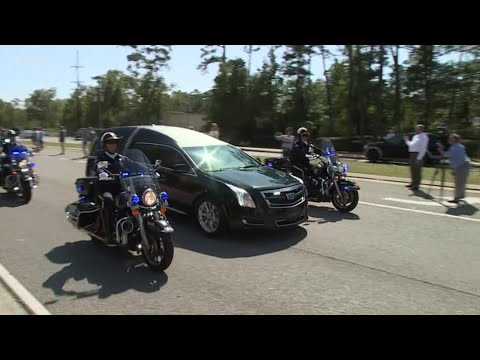 Mandeville honors Captain Vincent Liberto