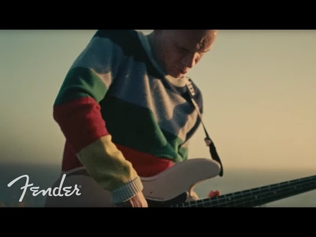 Flea x Fender Signature Bass - The Awesomer