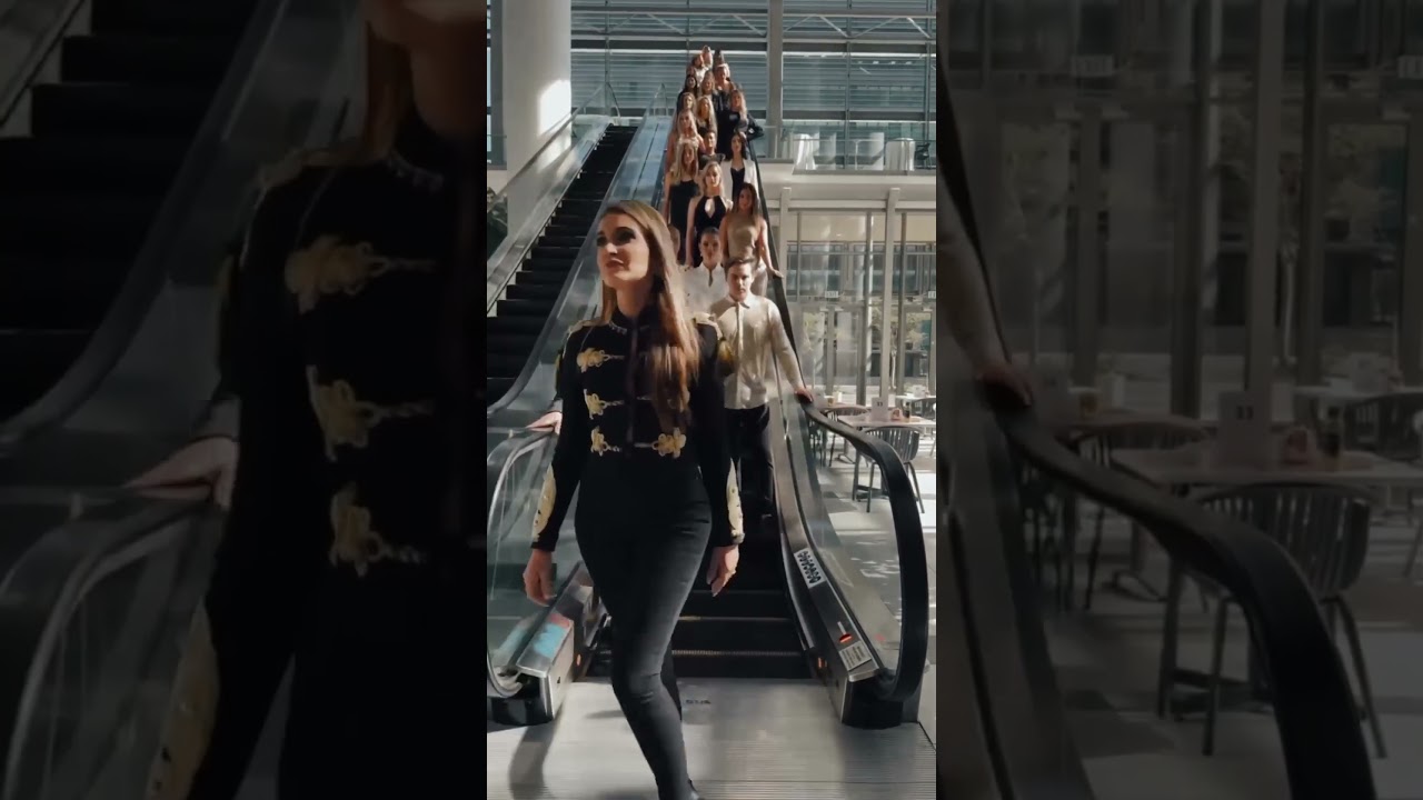 📣ALL MODELS TO THE CATWALK📣Let us know which Director’s Walk is Your Favourite?