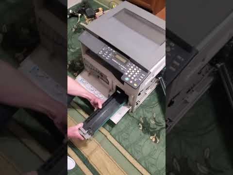 Konica Minolta DI 1611 bizhub 162 163 Cleaning the copier