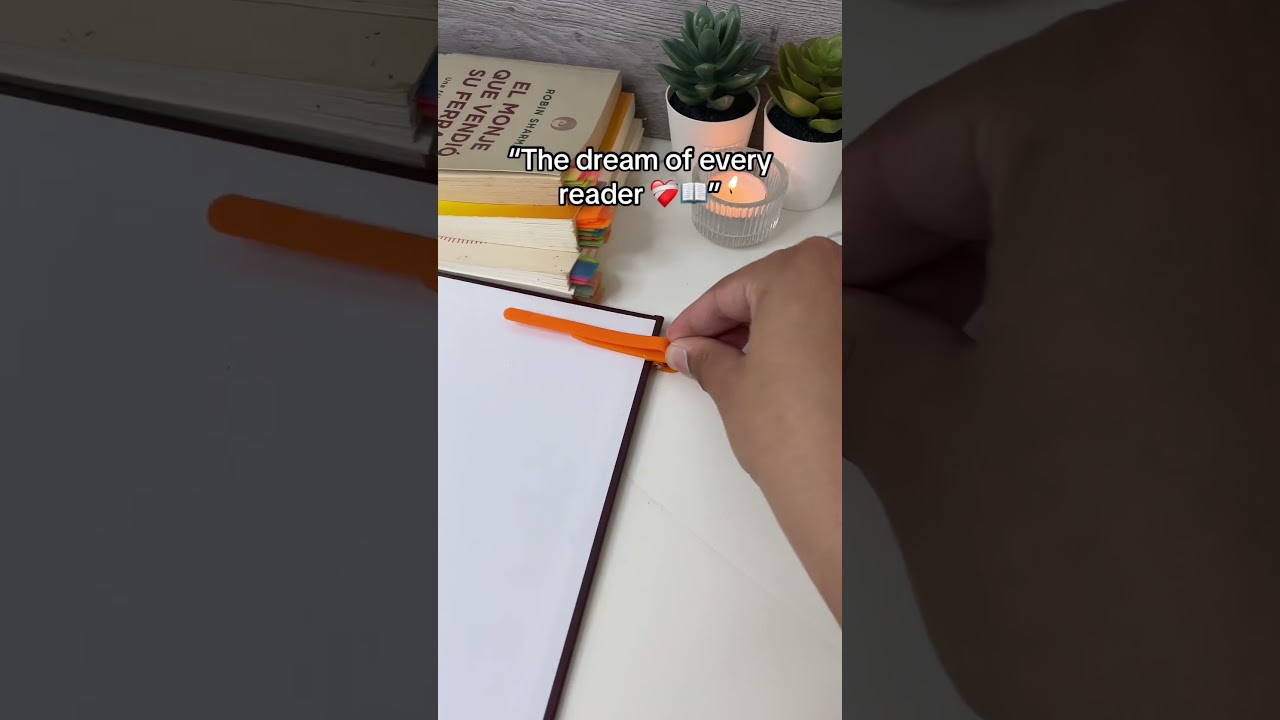 If you like to read you need this 🥺📚 #booklovers #reader #booktoker #bookmark #books