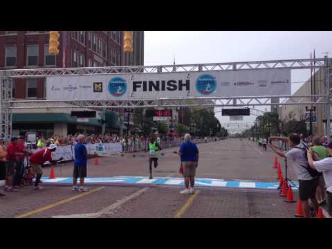 Kenyan runner Julius Kogo wins Crim's 10-Mile race for fifth straight year