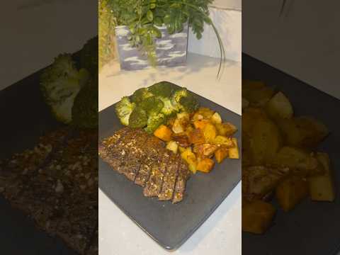 Quick & easy steak dinner for a family of 4 💞 #dinnerideas #steakdinner #food