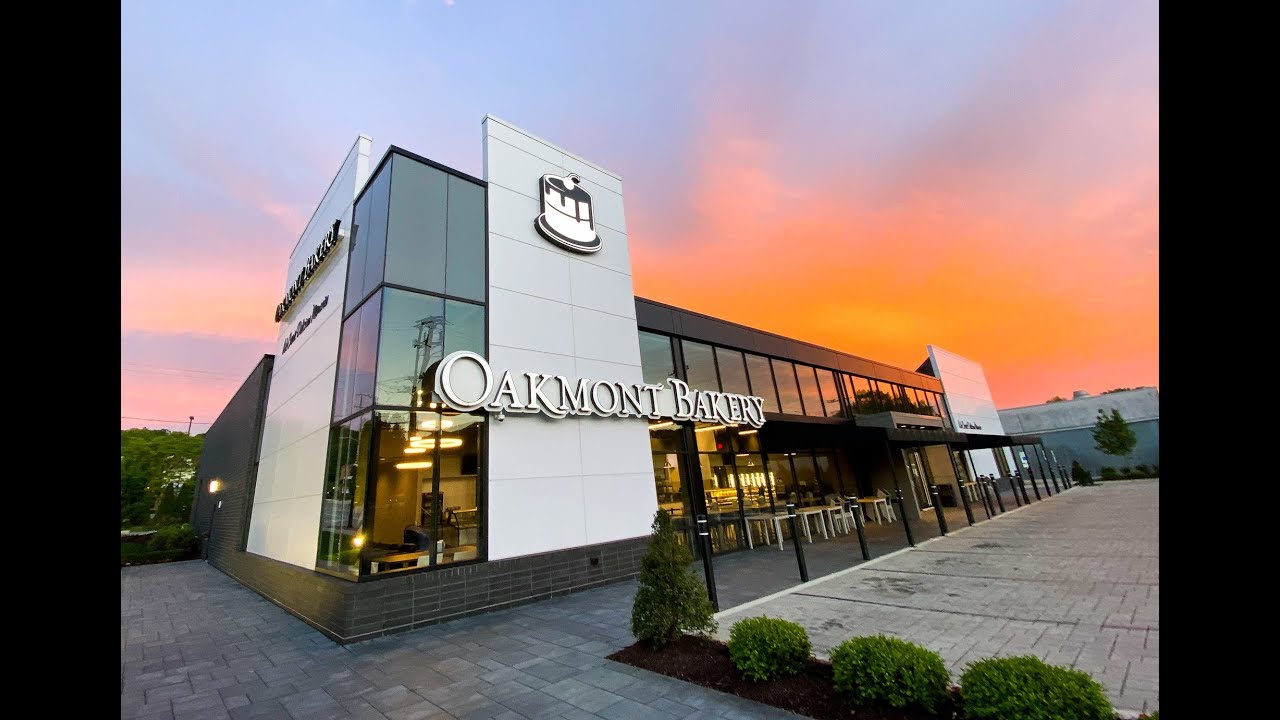 Navigate Oakmont Bakery!