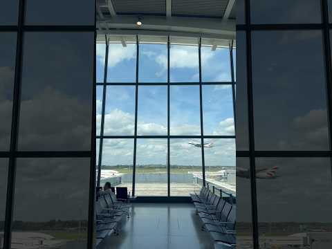 Ready to get your steps in for the day, before you depart from #Heathrow Terminal 5B or 5C? 🚶♀️🚶