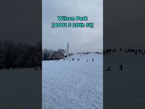 5 Milwaukee Sledding Hills for your 2023 season! #MilwaukeeWI