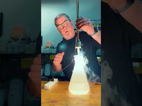 Did you know this about light bulbs?💡🤔 #science #physics #chemistry #scienceexperiment #light