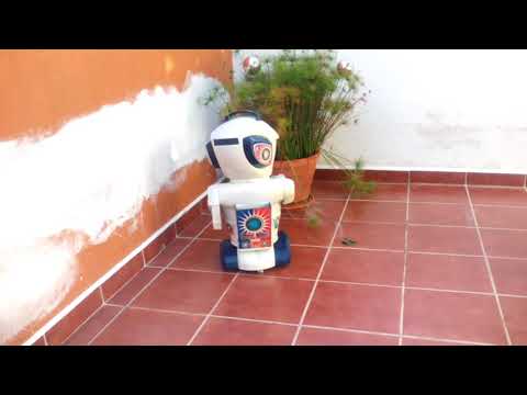 Robot Emilio 2 - El Imperio Contraataca