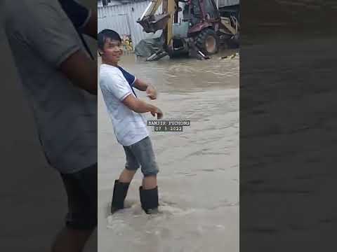 BANJIR PUCHONG,KAMPUNG TENGAH