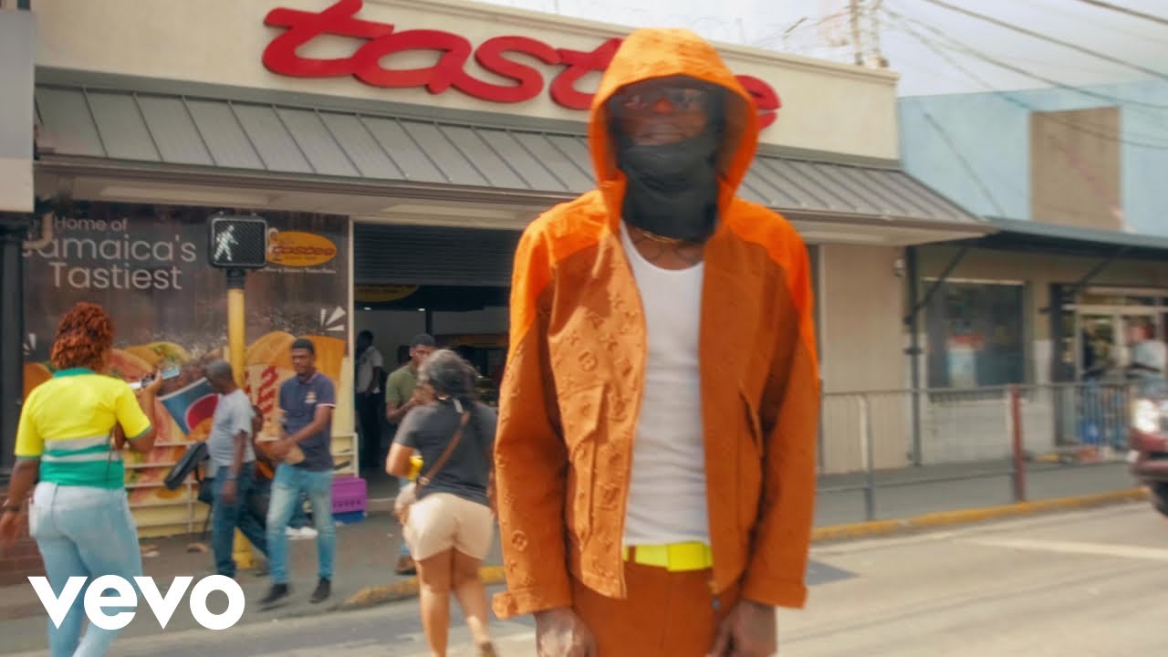 Lyrics & Translations of Louis V White Tees by Shawn Storm | Popnable