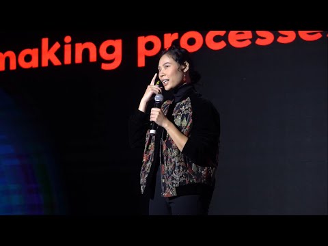 Re-define yourself with personal values | Keira Ngo | TEDxHANU