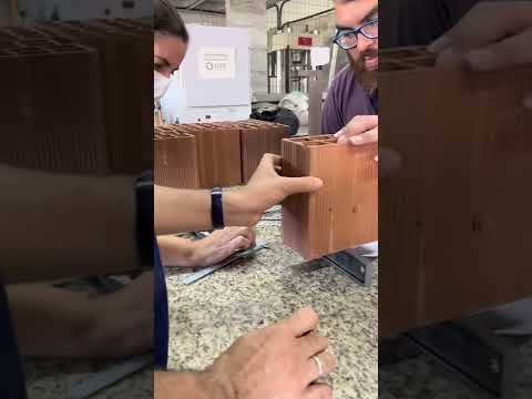 UM DIA NA FACULDADE DE ENGENHARIA CIVIL