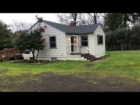 For Rent: 21075 S Highway 99E, Oregon City, OR 97045