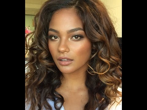 BTS for Kaikini bikini photo shoot with Mahina Garcia