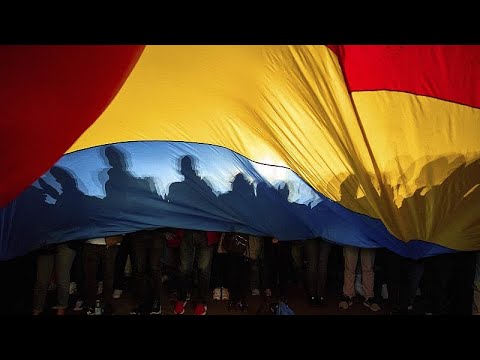 Roménia debate-se com desinformação antes da segunda volta das presidenciais