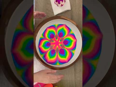 Incredible spin art by artist ​⁠@BespatteredFacade ✨ #spinart #artwork #spinning #artist #artwork