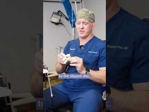 Ever heard 'slipped a disc'? Dr. Doe explains with a spine model why it causes prolonged pain