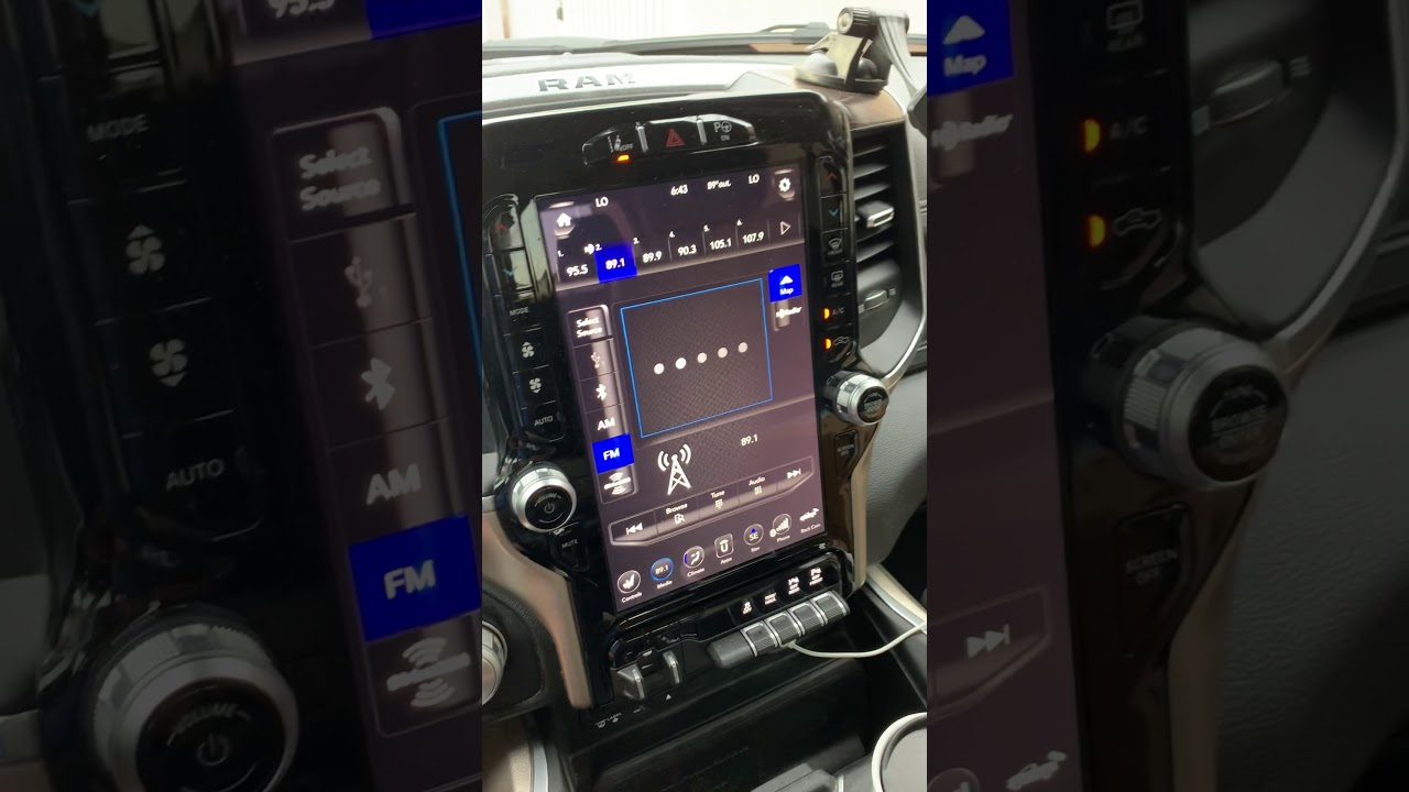 2019 Ram 12” screen PROBLEMS!