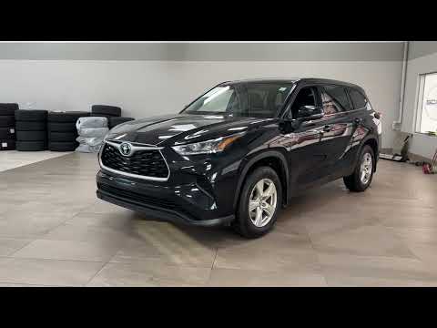 2022 Toyota Highlander LE Review
